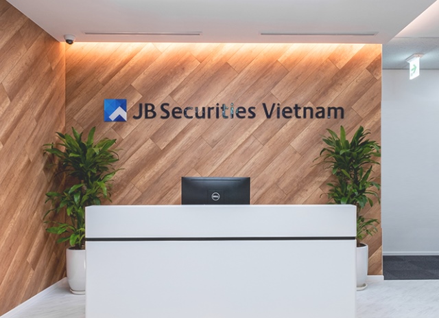 Chứng khoán JB Việt Nam thay Chủ tịch | Fili