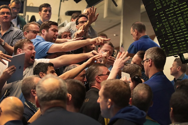 Bùng nổ cổ phiếu lưu hành và bài toán giữ giá trị thật cho nhà đầu tư ...