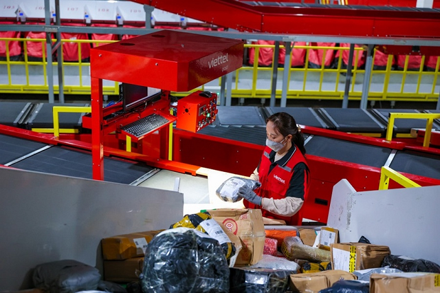 Viettel Post huy động trên 500 tỷ sau vòng chào bán cổ phần ra công ...