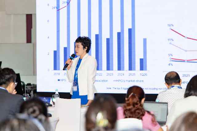 Hòa Phát đặt mục tiêu gần 15 triệu tấn thép trong năm 2026 | Fili